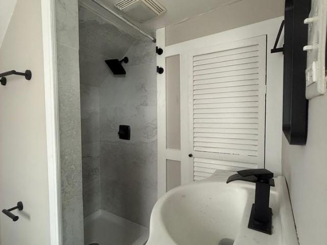 80 82 North 5th Avenue 1 Bedroom Apartment for Rent at 80 N 5th Ave, Beech Grove, IN 46107 Park Meadow