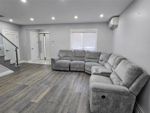 80 06 th Street | Compass