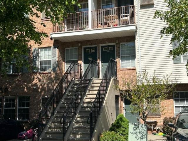 80 Union St # A15