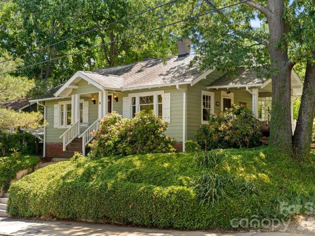 80 W Chestnut Street