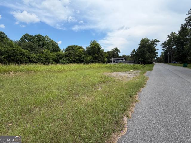 80 ACRE Monnie Street