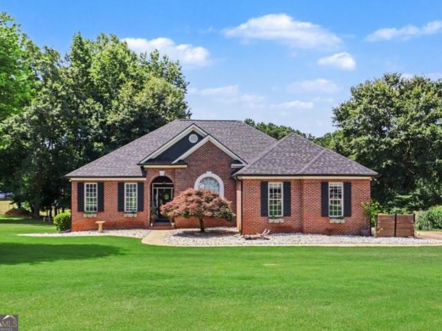 80 Bay Dr, Newnan, GA 30263