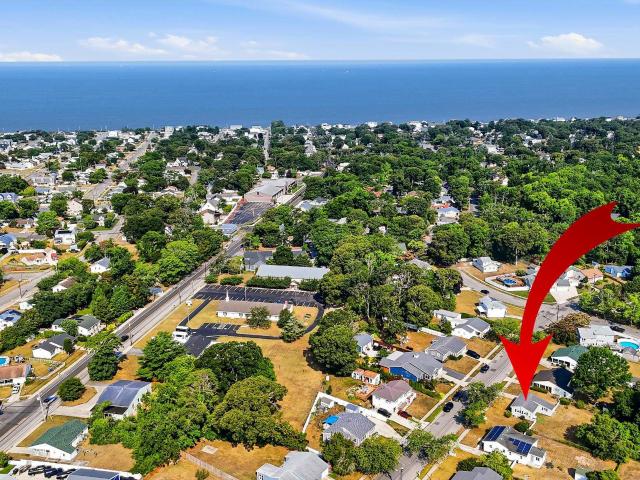 80 Beachhurst Drive