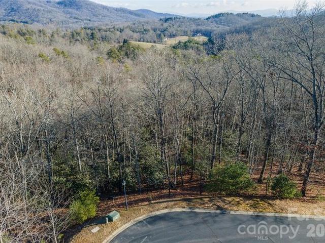 80 Buckhead Trl Unit 27, Horse Shoe, NC 28742