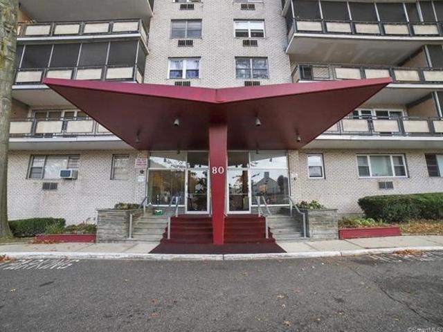 80 Cartright St #5E Bridgeport, CT 06604