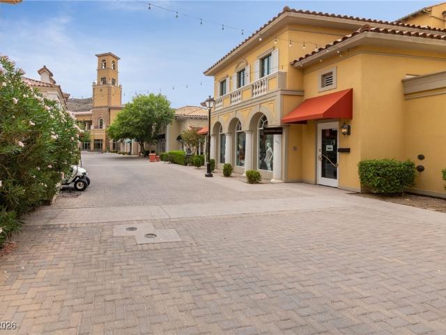 80 Cathedral Wash Pl, Henderson, NV 89011 | MLS #2745
