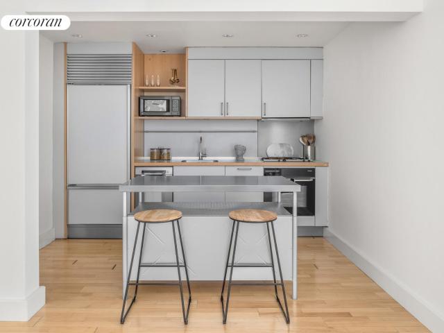80 chambers street 10b