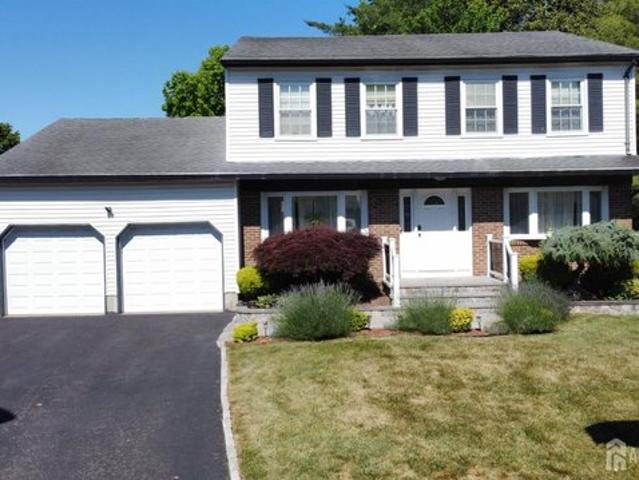 80 Deerfield Rd, East Brunswick, NJ 08816