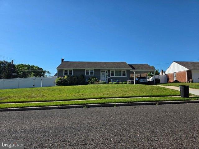 80 E Chestnut Ave, Bellmawr, NJ 08031