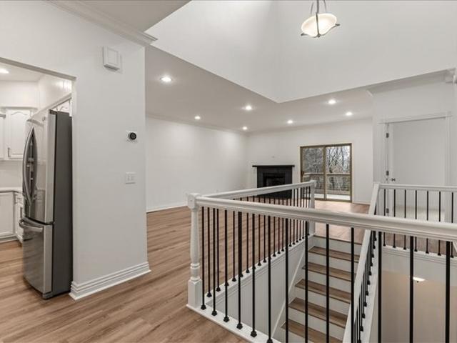 80 E Sycamore St, Fayetteville, AR 72703