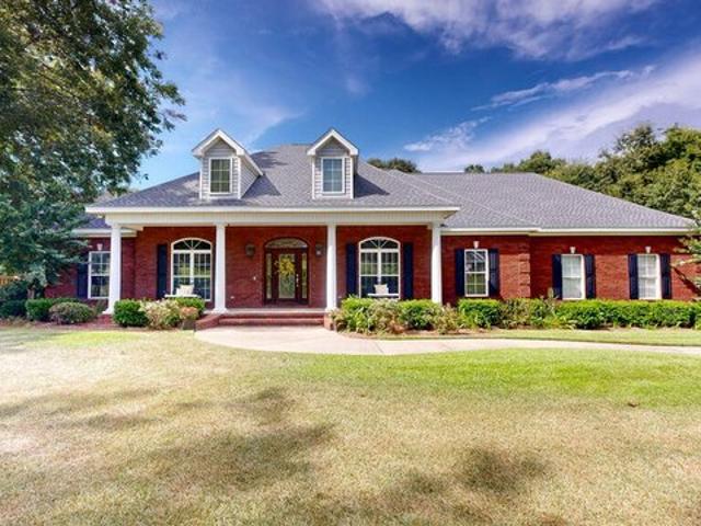 80 Easy St, Dothan, AL 36305
