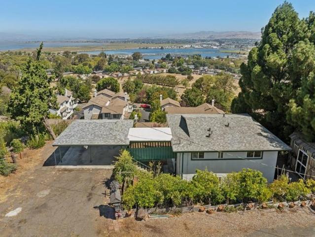 80 Frey Pl, Vallejo, CA 94590