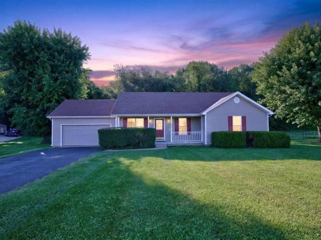 80 Gateway Ct, Smiths Grove, KY 42171