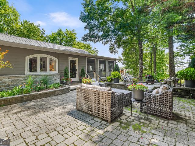 80 Getaway Lane