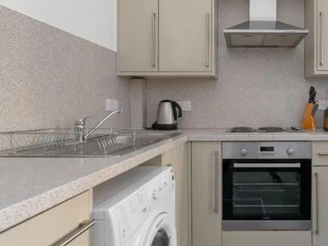 80 Grove Street, City of Edinburgh, EH3 8AT, United Kingdom | 2 bed apartment for rent #139267628 | Rentberry