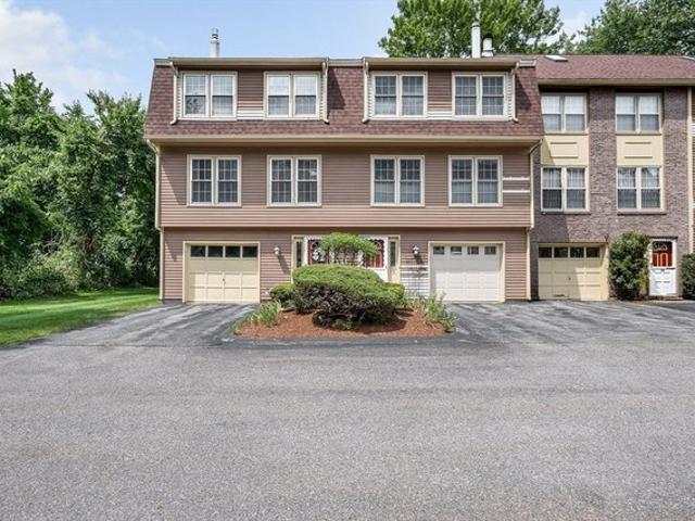 80 Heritage Dr Unit 80, Tewksbury, MA 01876