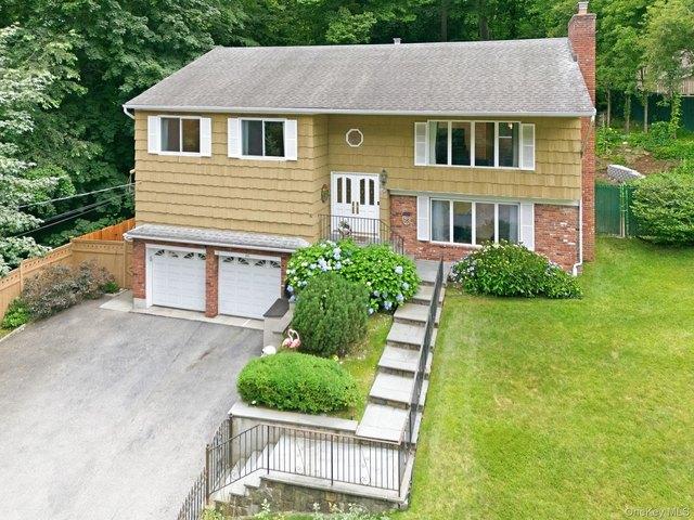 80 Hickory Hill Dr, Dobbs Ferry, NY 10522