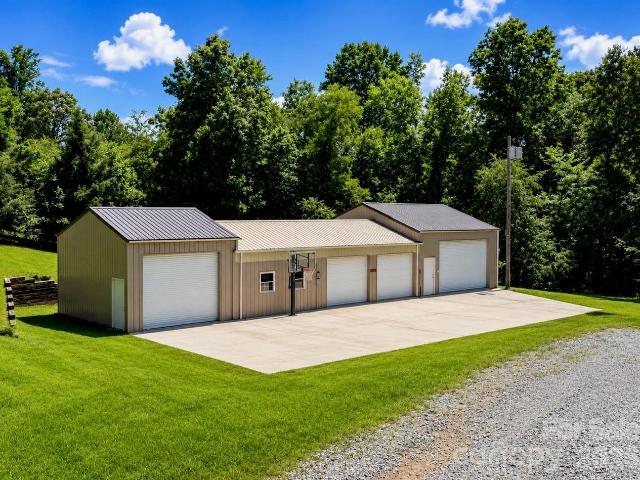 80 Hidden Bluff Lane