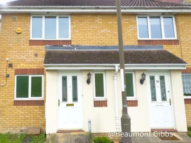 80 Hill View Drive, London, SE28 0LH, United Kingdom | 2 bed house for rent #165452956 | Rentberry