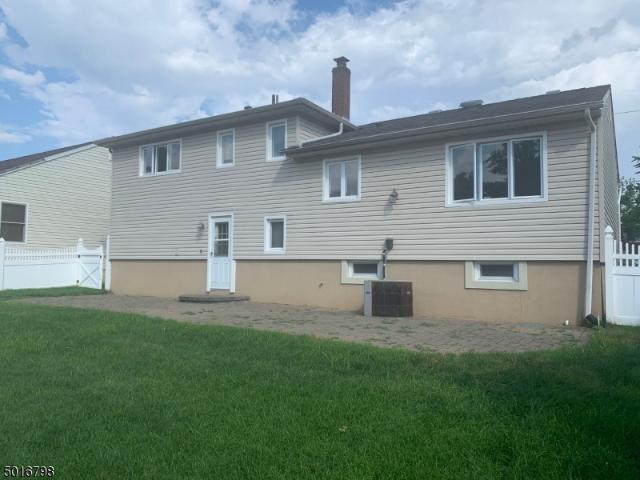 80 Kensington Ave