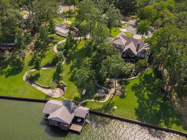 80 Lampasas Ct, Scroggins, TX 75480