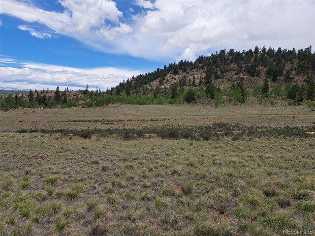 80 Longbow Ct, Jefferson, CO 80456