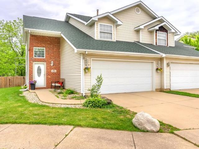 80 Lukes Ct, Hobart, IN 46342