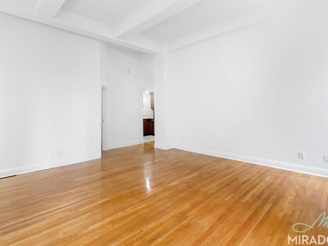 80 Madison Avenue 4E