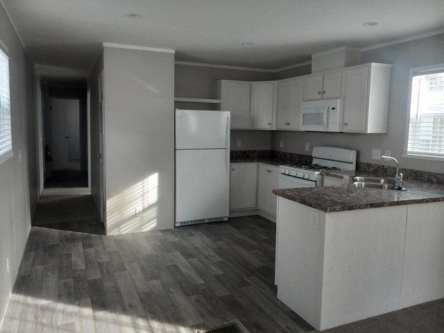 80 Mulberry Unit 80, Belleville, MI 48111