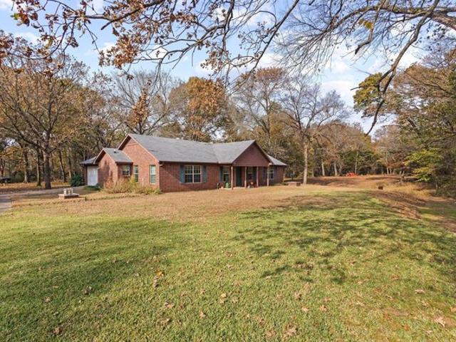 80 N Campbell Rd, Sadler, TX 76264