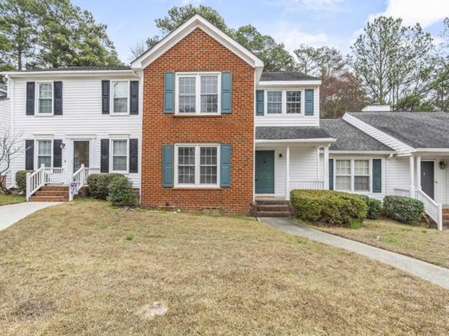 80 N Lake Pointe Dr, Columbia, SC 29229