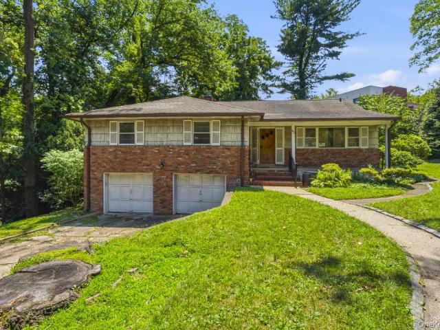 80 Nassau Drive