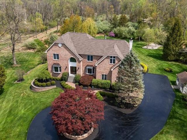80 New Rd, Lambertville, NJ 08530