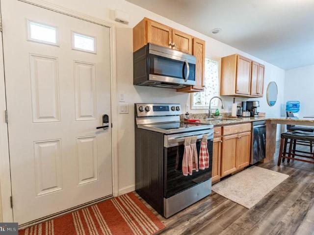 80 Parker Mews