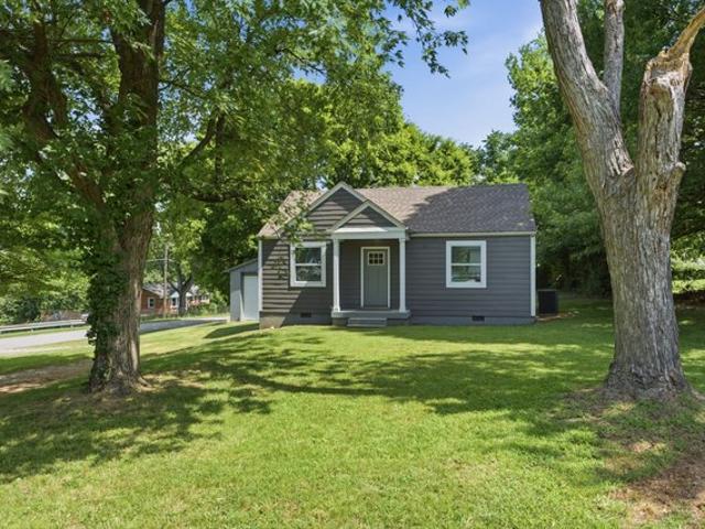 80 Peachtree St, Nashville, TN 37210