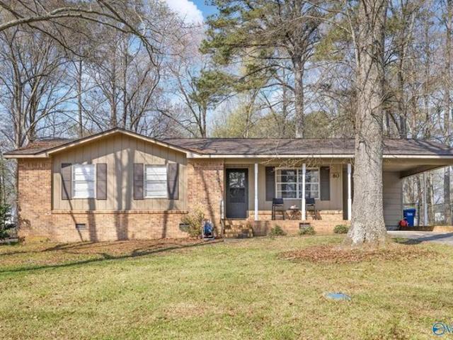 80 Pine Ln, Boaz, AL 35956