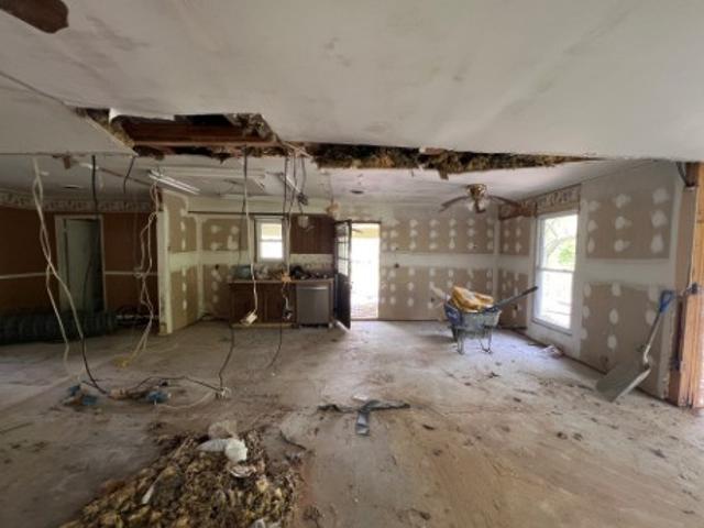 80 Poplar Knolls Ln