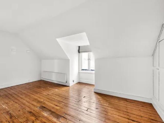 80 Redcliffe Gardens, London, SW10 9JJ, United Kingdom | 2 bed house for rent #115255117 | Rentberry