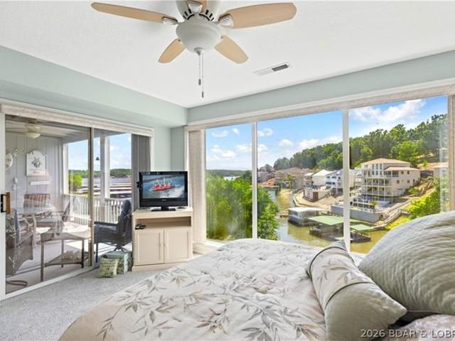 80 Regatta Bay Cir Unit 3D, Lake Ozark, MO 65049