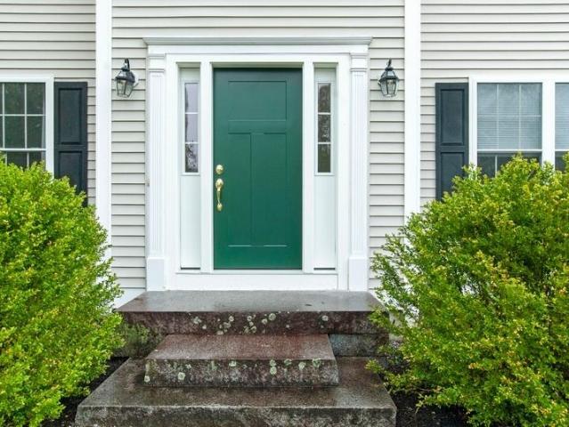 80 Ridgetop Lane