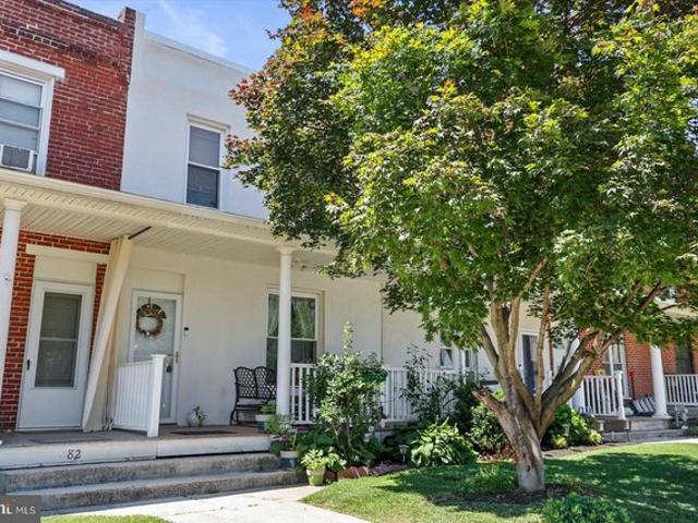 80 S 4th St, Mount Wolf, PA 17347