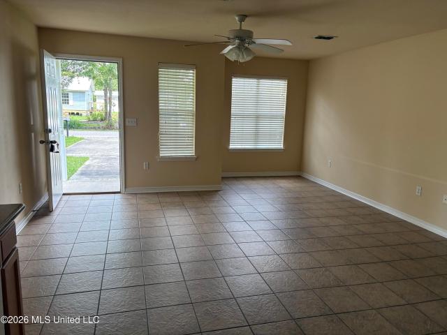 8104 D Laredo Avenue