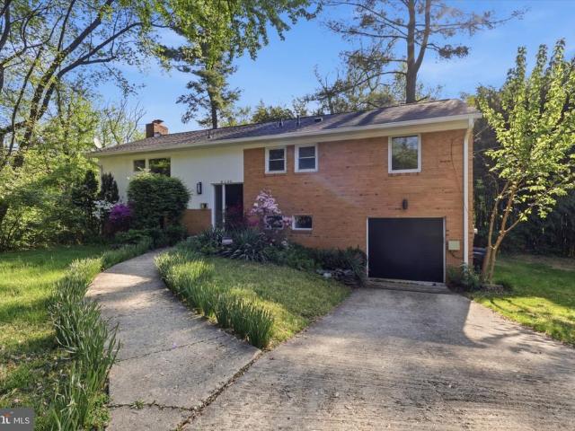 8104 Hawthorne Court