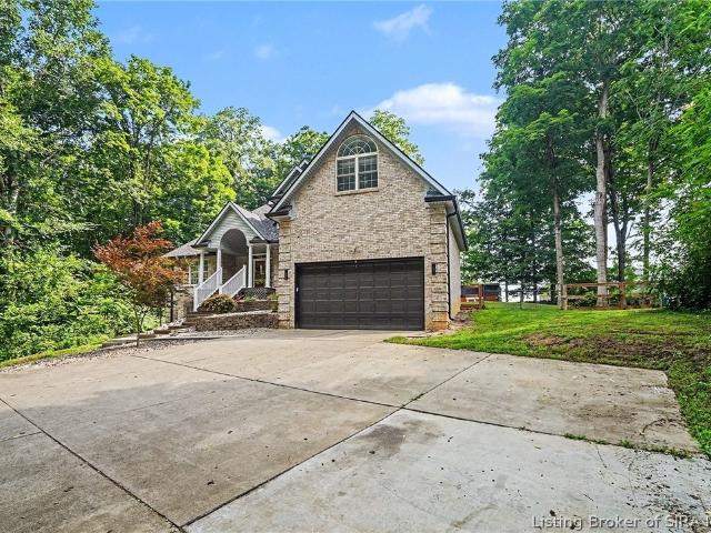 8104 Hidden River Trace