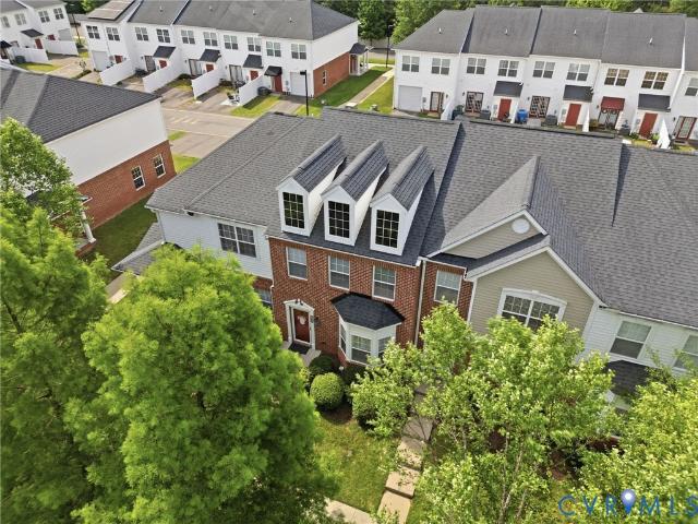 8104 Stony River Place