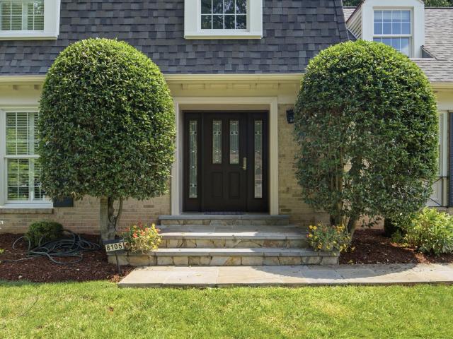 8105 Buckspark Lane E