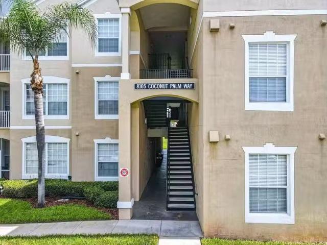 8105 Coconut Palm Way #204, Kissimmee, FL 34747 MLS P4930841