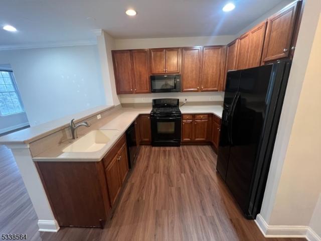 8105 Sanctuary Blvd # 105