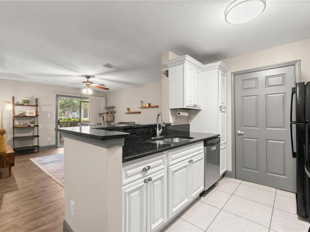 8105 Santa Fe Parkway 8105