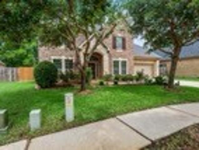8105 Tranquil Lake Way